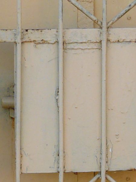 beige metal door 0088 - Texturelib